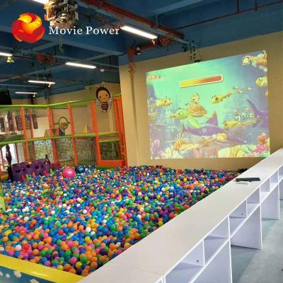 China Holográficos interativos da AR da projeção da parede das crianças aumentados anunciam o projetor mágico da bola da AR do jogo à venda