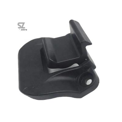 Китай Payment Method D / P Excavator Accessories Doosan Daewoo DX260 DX130 DX215-9 DX225-9 Cab Sunroof Buckle Glass Lock продается