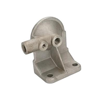 중국 Komatsu PC200-6 PC300-6 Excavator Fuel Filter Head 6114-71-6210 6138-71-6110 for Excavator Spare Parts 판매용