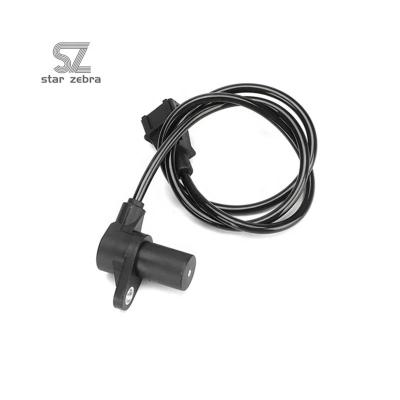 Cina VOE20482772 Auto Parts E210 E240 E290B Car Crankshaft Position Sensor for Volvo Excavator D6D D6E Engine Model in vendita