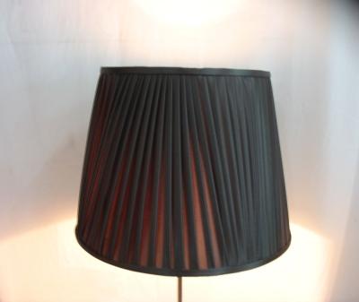 Cina La mano riunisce la tonalità di lampada pieghettata per il tessuto di seta delle lampade di pavimento e della Tabella in vendita