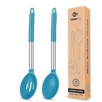 China Large silicone cooking spoon, non-stick solid baking spoon,kitchenware for sale