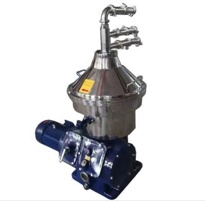 Cina Skimmer per la produzione su larga scala di latticini da 5000L/h 2200*1350*1150mm 1500 kg in vendita