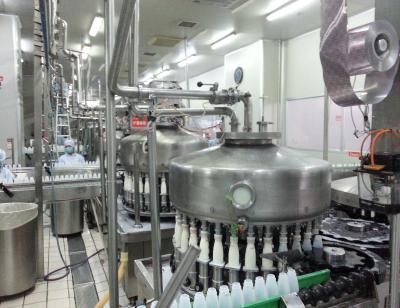 Cina 2000-60000kg Set completo a base di 1000L impianto di trasformazione lattiero-casearia per la funzione di bevande alimentari in vendita