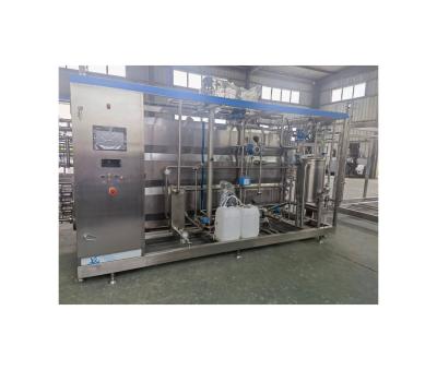 China Tubular Sterilisator 7,5 Kw Spannung 380V/440V für 1-5 Tonnen pro Stunde Milchgetränkeflüssigkeiten zu verkaufen