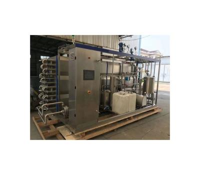 China Steam Pressure of 0.5-0.6 mpa UHT Sterilizer for Milk Processing Line for sale
