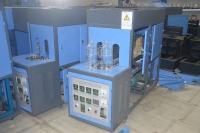 China 2021 Production Semi-automatic Two Cavity Bottle Making Machine for Blow Molding for sale