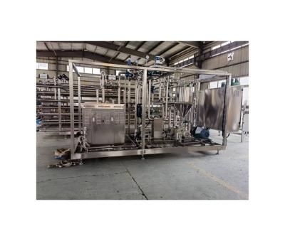 Cina Impianto di produzione Full Automatic 2000kg/h Pulpa di frutta tubo in tubo UHT sterilizzatore macchina in vendita