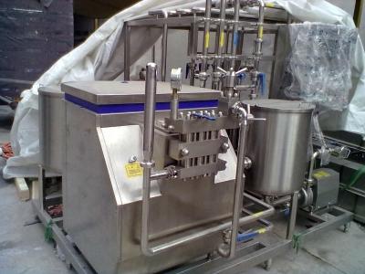 China High Pressure Fruit Puree Homogenizing Machine for 3000L/H Juice and Milk Homogenizing for sale