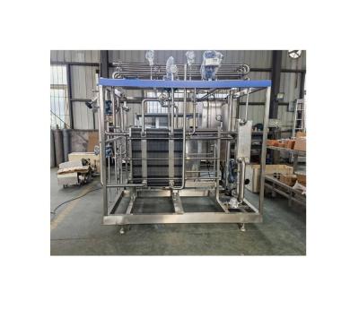Cina Metodo di riscaldamento elettrico o a vapore UHT macchina di sterilizzazione per la linea di produzione di latte lattiero-caseario in vendita