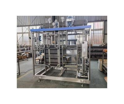 Cina Metodo di riscaldamento elettrico o a vapore UHT macchina di sterilizzazione per la linea di produzione di latte lattiero-caseario in vendita