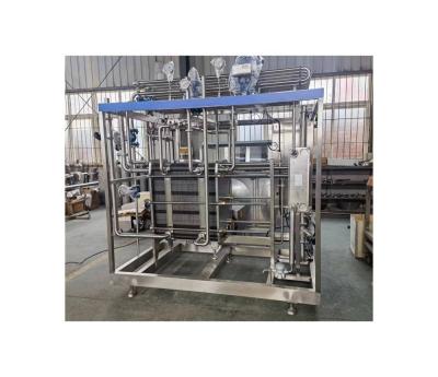Cina 2 Utilizzo Macchina per sterilizzatori alimentari sanitari per latte nella trasformazione di bevande di dimensioni standard in vendita