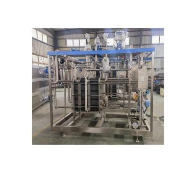 Cina Sterilizzatore per latte versatile Plate Heat Exchanger UHT Sterilizzatore per la lavorazione delle bevande in vendita