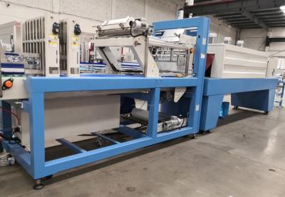 China Volledig automatische flessenverpakkingsmachine met aangepaste spanning en efficiëntie Te koop