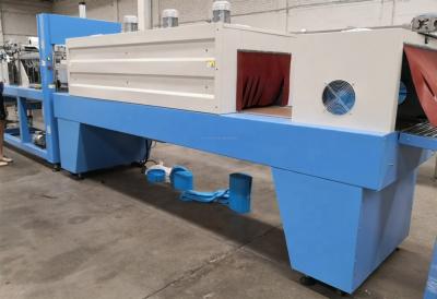China Volledig automatische flessenverpakkingsmachine met aangepaste spanning en efficiëntie Te koop