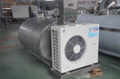 Cina Progettazione del serbatoio di raffreddamento del latte in acciaio inossidabile sanitario orizzontale da 5000L per la lavorazione del latte in vendita