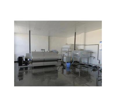 Cina 2 mm/2,5 mm Spessore Serbatoio di raffreddamento del latte alimentare sanitario con sistema di raffreddamento SS316L opzionale in vendita