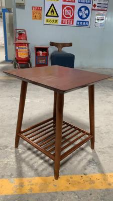China Home Massivhout Vierkante Zijde tafelmeubelen 500*500mm Met 2 planken Te koop