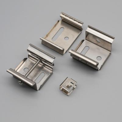Cina Prodotti di hardware di precisione Parti di stampaggio in fabbriche per stampi per foratura di metallo su misura in vendita