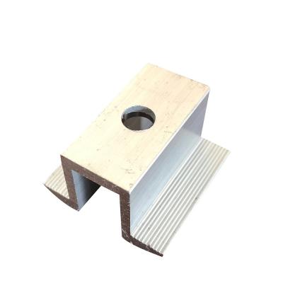 Cina Supporto di stampiatura per il montaggio in lamiera di acciaio di componenti hardware CNC OEM in vendita