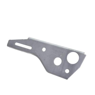 Cina OEM CNC Hardware Componenti Stamping Parts Acciaio inossidabile Custom Sheet Metal C Bracket in vendita