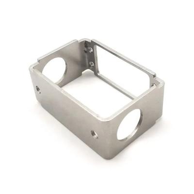 Cina Soluzioni di stampaggio e piegatura per componenti hardware CNC in acciaio inossidabile personalizzati in vendita