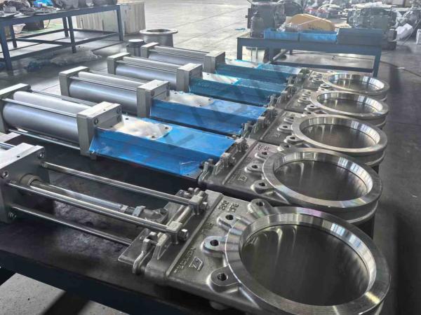 Quality Stainless Steel Knife Pneumatic Gate Valve Clamp Type for Powder Particle for sale