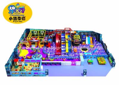 Cina Attrezzatura di plastica molle UV anti- del campo da giuoco con alta sicurezza per i bambini in vendita