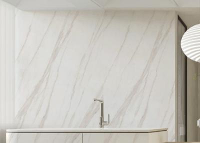 Китай Низкое поглощение воды белые фарфоровые плитки полированные 3 дизайн шаблона продается