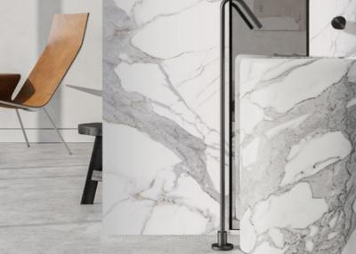 Китай Элегантные белые порцелановые напольные плитки для стильных жилых помещений продается