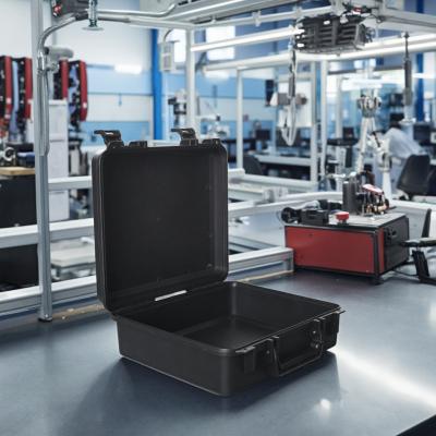 China EA-2925T Tool Storage Case with Reinforced 304 Stainless Steel Chain Ergonomic Frosted Handle and Lightweight 1.55KG Design for sale