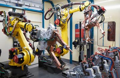 China Fanuc Industrial Robot Arm R-2000iC/125L Robotic Manipulator Palletizer For Palletizing for sale