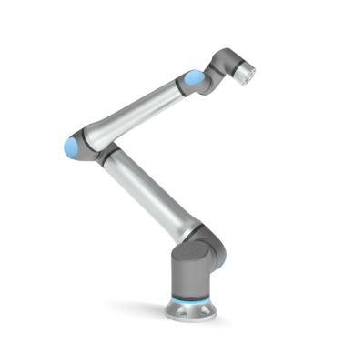 Cina Braccio di saldatura del robot UR 20 universali Cobot con il cannello per saldare del saldatore di KEMPPI e di TBI e dispositivo pulito in vendita