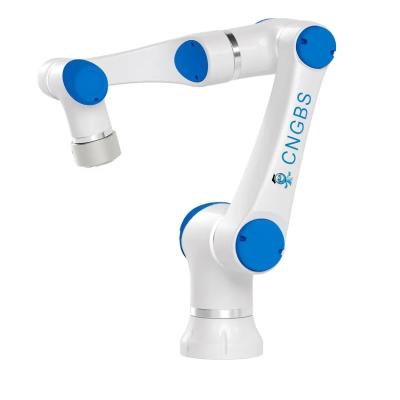 China Carga útil colaborativa Cobot del robot 5kg de CNGBS G05 Cobot con el agarrador suave de Onrobot para la selección y el lugar en venta