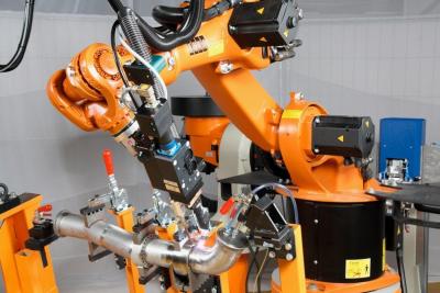 China KUKA Handling Robot Arm KR16 R1610-2 6 Axis Robot CNC For Material Handling With CNGBS Customized Gripper for sale