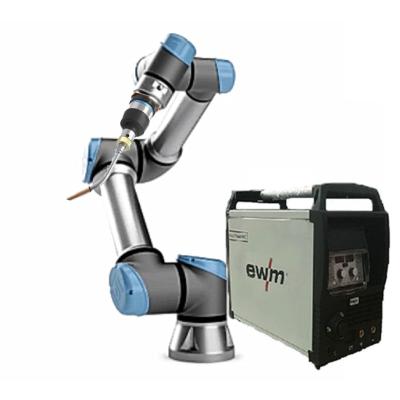 中国 UR Collaborative Universal Robots UR5 Cobot Robot With TBI Welding Torch And EWM Welder 販売のため