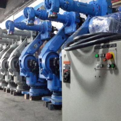 China 6 Axis Universal Robotic Arm Yaskawa GP110 met CNGBS Robot Gripper voor Palet Handling Robot Te koop