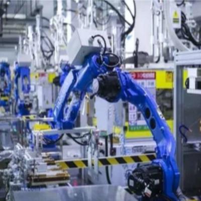 China 6 Axis Universal Robotic Arm Yaskawa GP110 met CNGBS Robot Gripper voor Palet Handling Robot Te koop