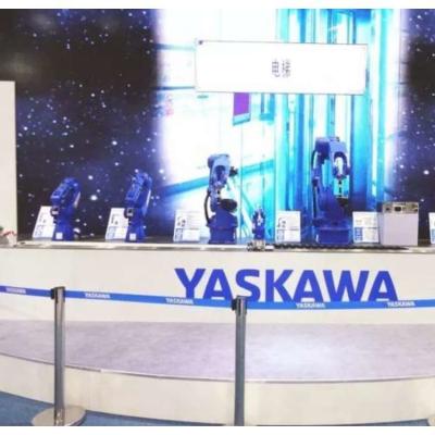 China 6 Axis Robotic Arm Yaskawa GP12 met CNGBS slijpkop en hek voor CNC slijprobots Te koop