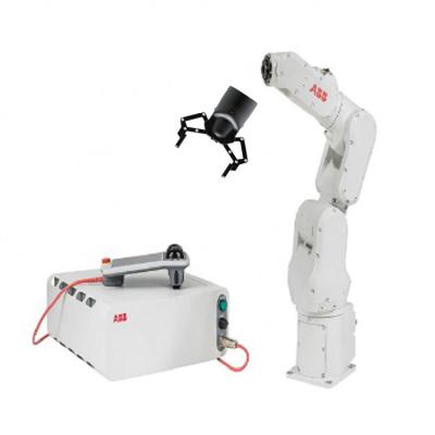 Chine ABB IRB 1200 bras robotique industriel avec pinceuse CNGBS comme équipement de manutention de matériaux CNC à vendre