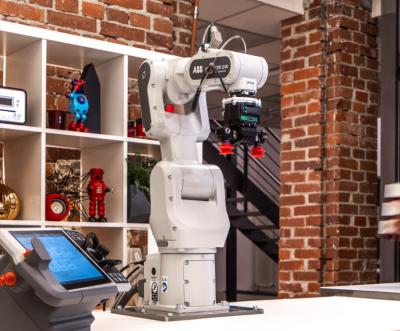 China ABB 6 Axis Cobot CRB1100 Robot Arm With RobotiQ Robot Gripper For Assembly Robot for sale