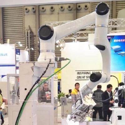 Cina 6 Aixs Cobot Of Elfin E03 con carico utile di 3 kg 590 mm di portata per robot universale e saldatore in vendita