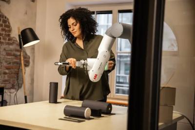 中国 SMCの電気グリッパー2指のタイプLEHFの共同のロボットとのABB GoFa CRB15000 Cobot 販売のため