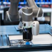 China Techman AI Cobot 5-35kg Payload Collaborative Robot Arm with Built-in Vision for sale