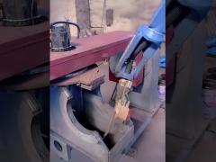Wapen van de Yaskawagp25 het Industriële Robot met Megmeet-Lasser And Torches Solution als Mig-Lassenrobot