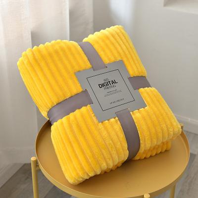 Cina Popolare Super Soft Solid Color 100 Polyester Striped Throw Blanket per il design moderno in vendita