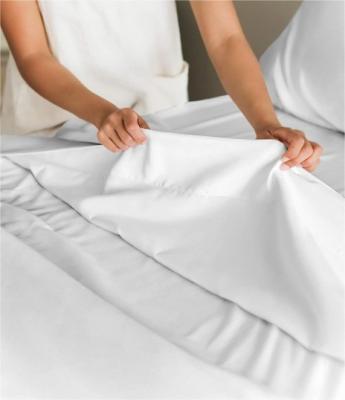 Cina Set di biancheria da letto per hotel a 5 stelle con standard nazionali di resistenza al colore e numero di fili 300tc in vendita