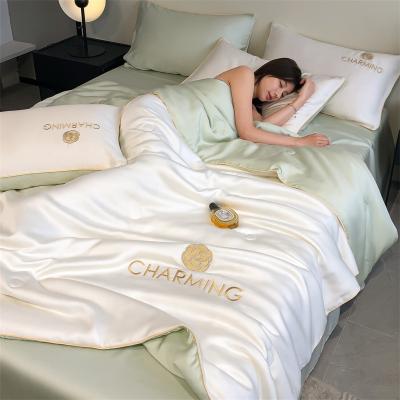 Cina Silky Tencel Summer Quilt Set 4 Ice Silk Thin Quilts per lavaggio in macchina 60 Numero di tessuti in vendita