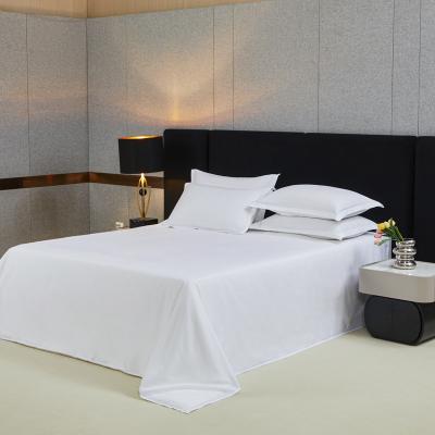 Cina 80 Stoffe Count Cotton Set di lenzuola da letto per hotel per lenzuola personalizzate in bianco in vendita