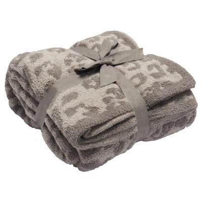 Cina Cotton Custom Copertina Modello Stampa Leopardo Stampa Confortevole Manica Sentimento Morbido Lancia Copertina in vendita